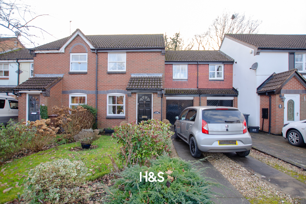 Ashwell Drive, Shirley - Horton & Senate